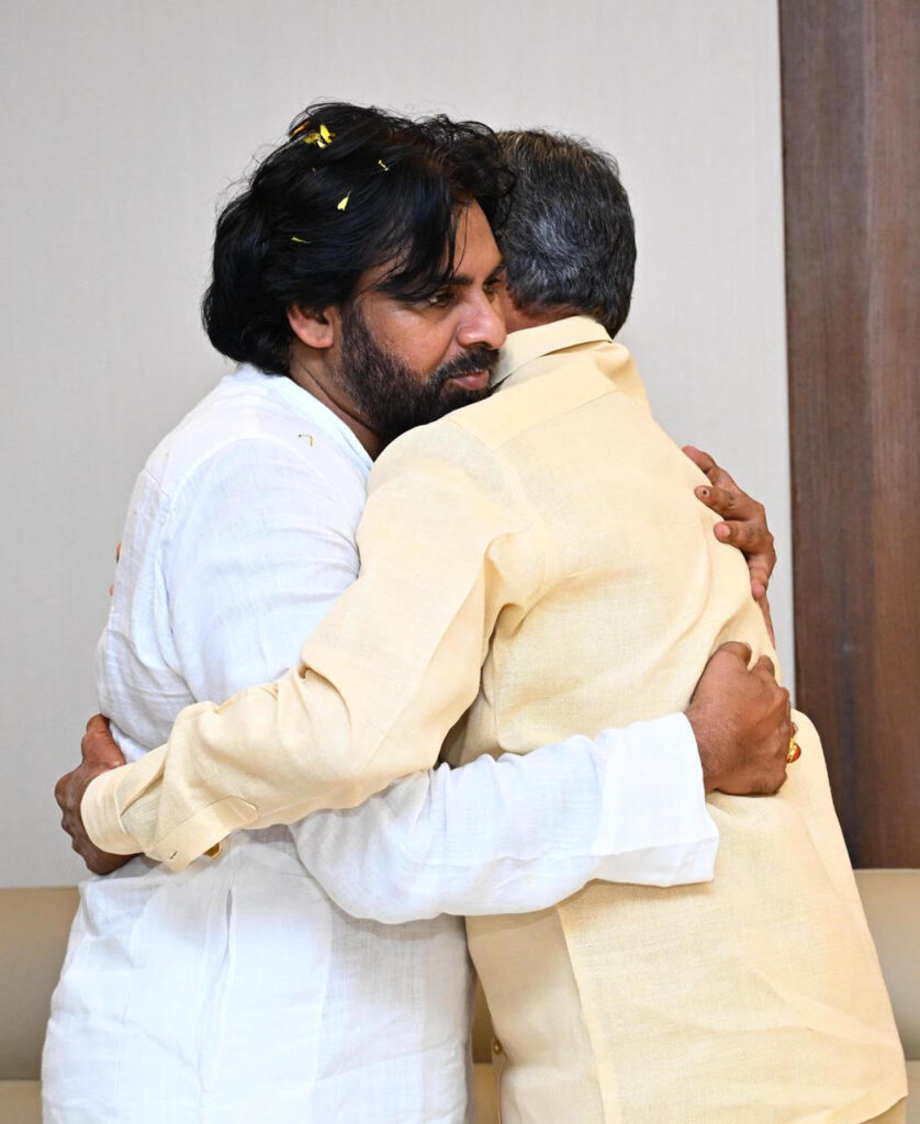 Naidu, Pawan discuss capital city works | The Pioneer