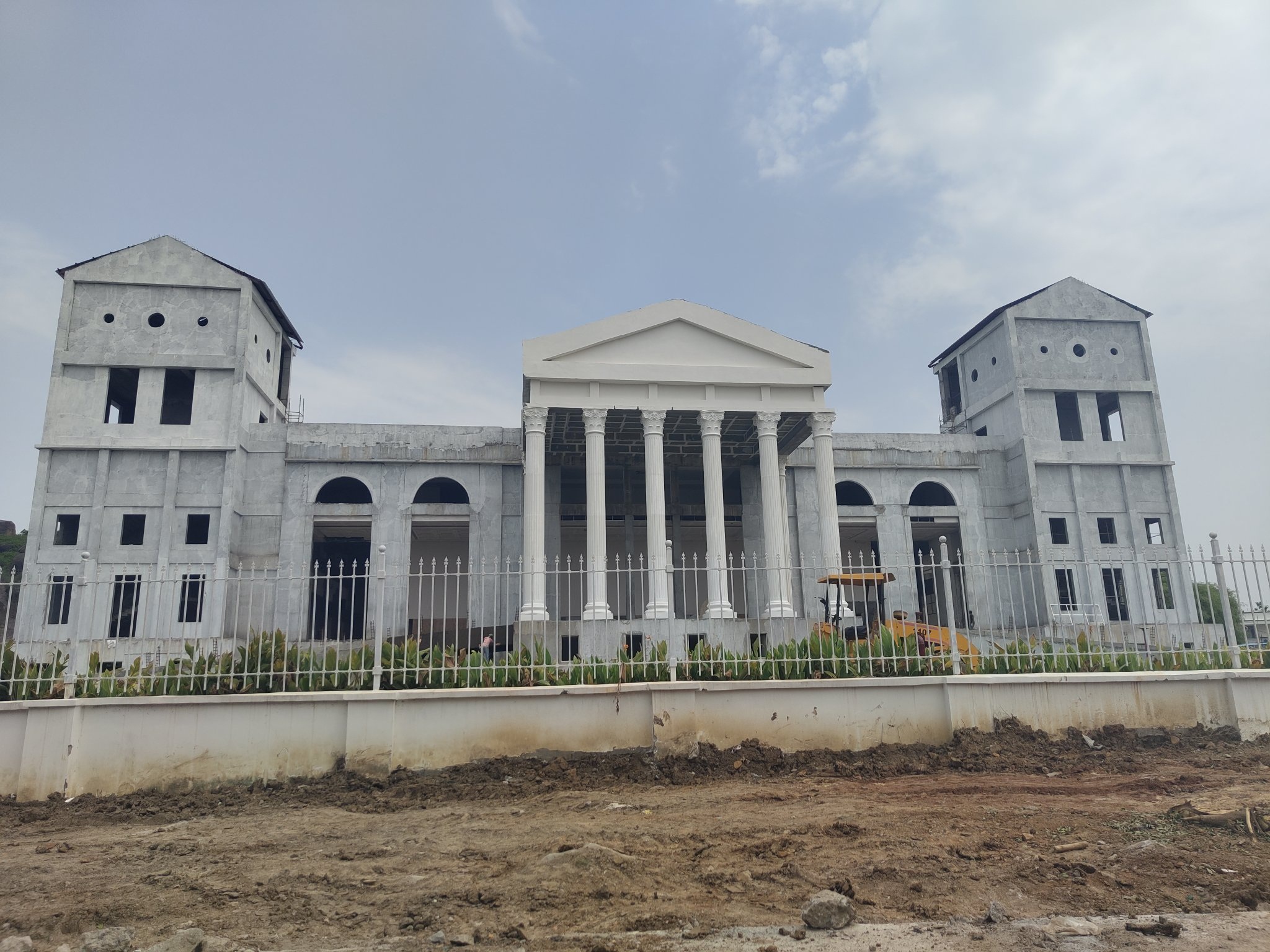 BRS neglected Kaloji Kalakshetram for 10 years | The Pioneer