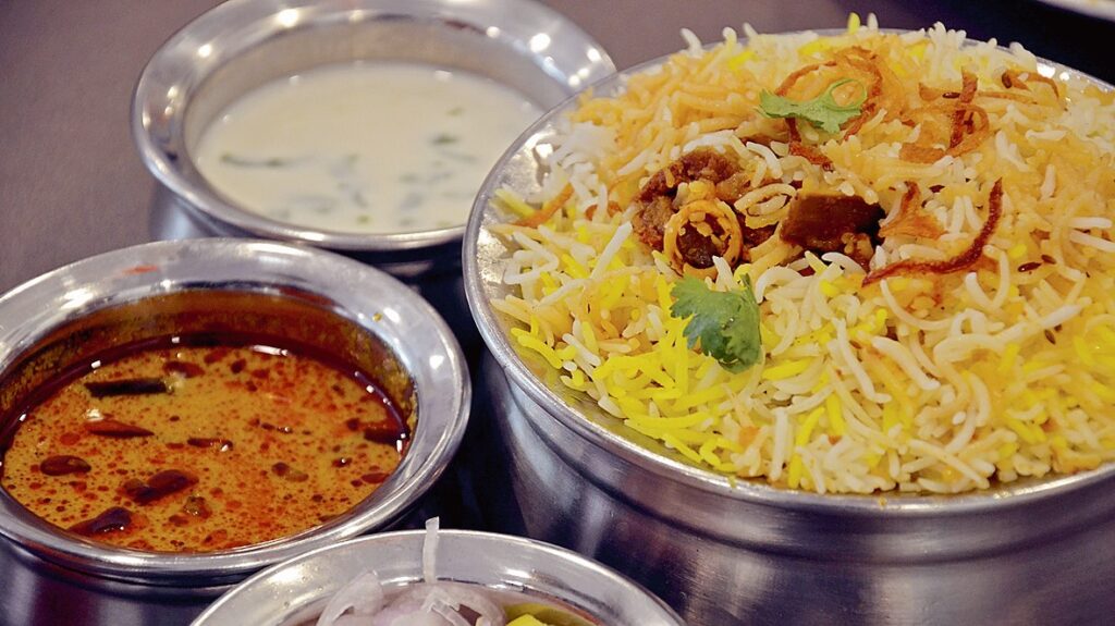 Unhygienic food items found in city restaurants | The Pioneer